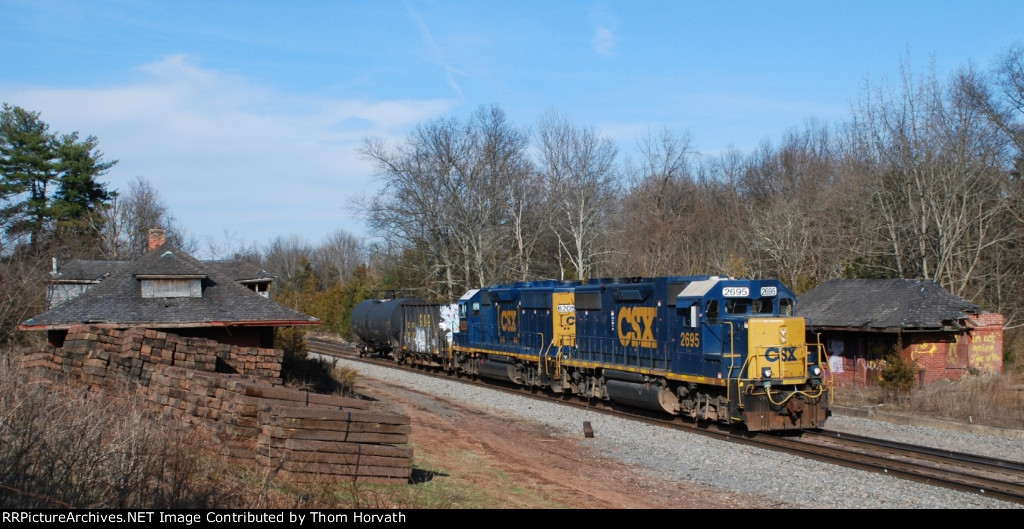 CSX 6205 is the leader for C770 as it passes by the ex-RDG station